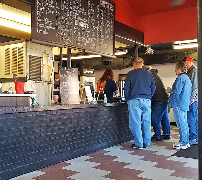 The line forms for a reason. These folks know that good things come to those who wait&mdash;especially when those good things are hand-patted burgers.
