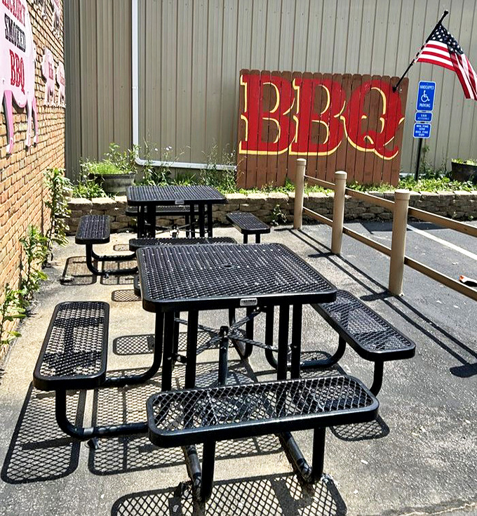 Outdoor picnic tables where the only thing better than the BBQ is enjoying it under Ohio's big sky with sauce on your fingers.