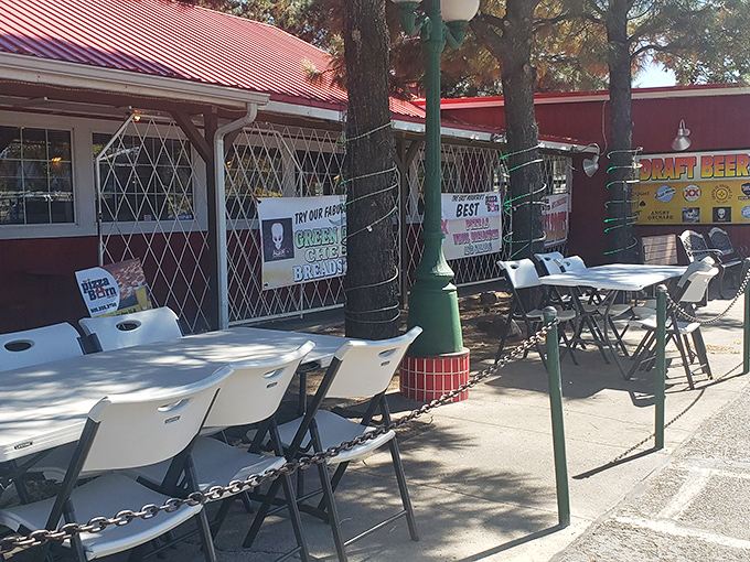 Outdoor seating where the New Mexico sun and pizza-induced happiness create the perfect microclimate for afternoon contentment.