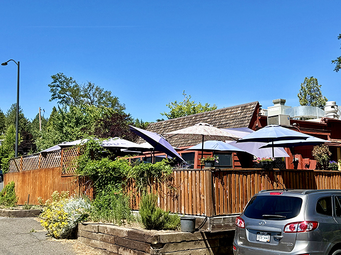 The Breadboard's exterior is like that unassuming roadside joint you pray serves amazing food—and in this case, your prayers are answered.