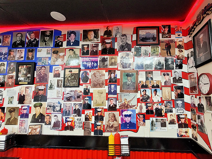 The wall of heroes &ndash; Sid's pays tribute to veterans with a photo gallery that reminds us who really deserves our admiration.