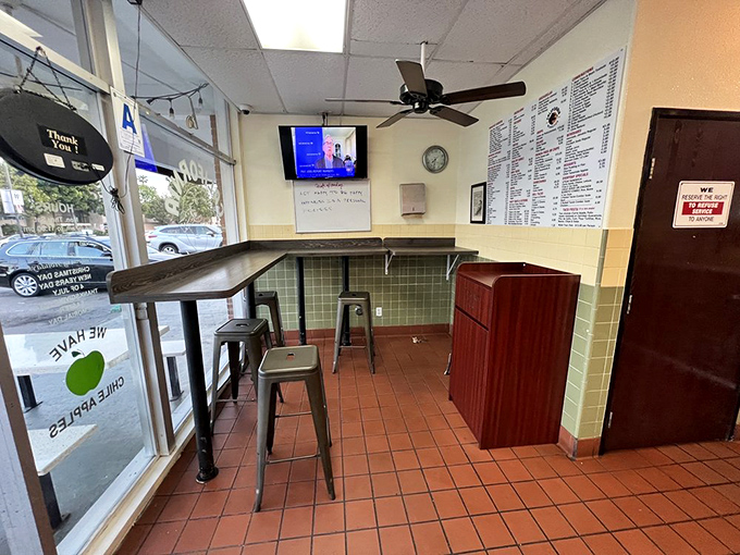 Minimalist indoor seating that says, "We put all our effort into the food, not the furniture"&mdash;and that's exactly as it should be.