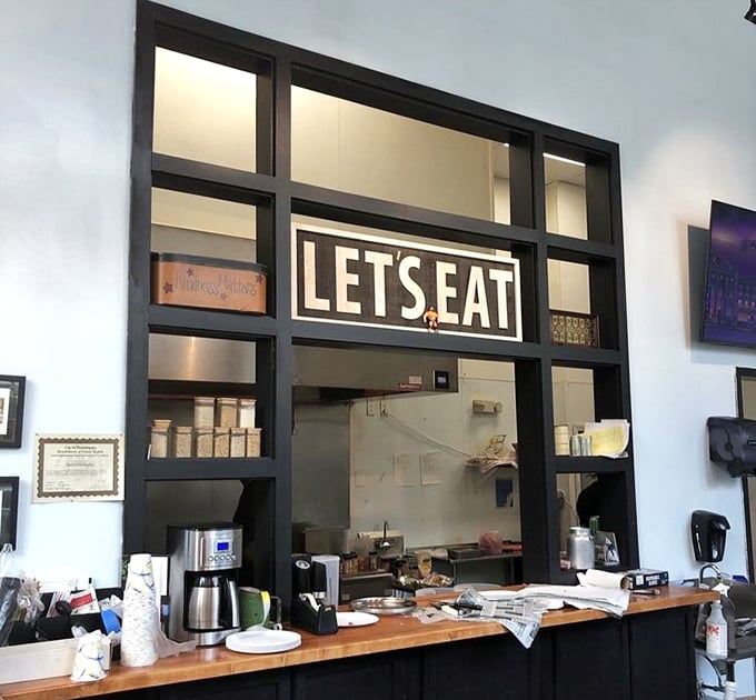 The service counter offers a glimpse into Shay's efficient operation&mdash;where newspaper-lined trays await their precious cargo.