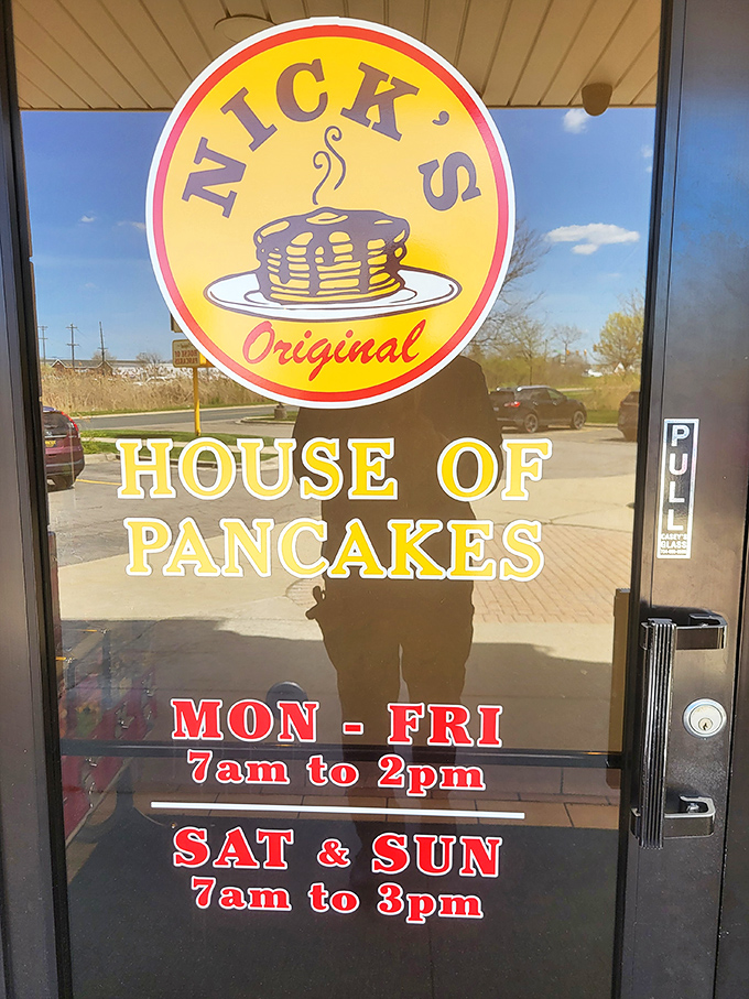 The golden hours of pancake paradise&mdash;when doors open to welcome the hungry masses seeking breakfast salvation.