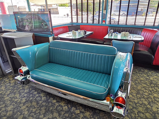Not just any booth &ndash; that's a converted classic car where you can enjoy your meal while pretending you're in American Graffiti.