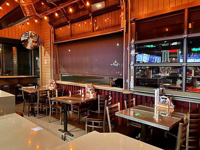 Empty tables at Phil's are like unicorns—rarely spotted and quickly claimed by those wise enough to recognize the fleeting opportunity.