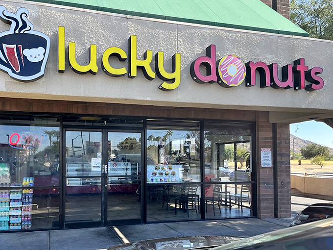 Lucky Donuts' playful bear logo hints at the fun inside. Where boba meets donuts in a match made in heaven!