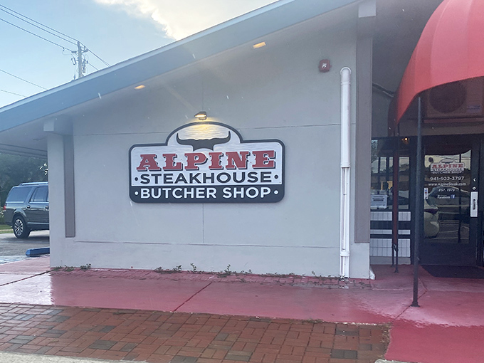 That butcher shop/steakhouse combo is the culinary equivalent of having your cake and eating it too &ndash; beef edition.