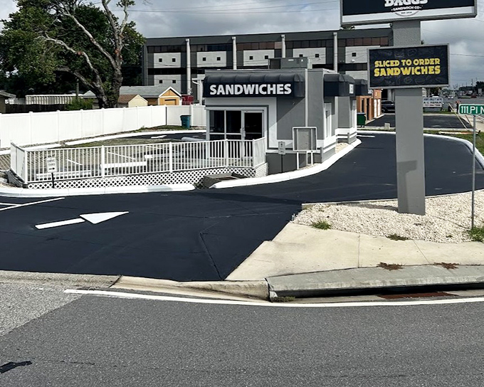 This Largo newcomer proves that contemporary style and classic flavors make perfect sandwich partners.