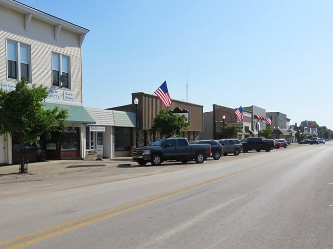Gladstone's main street maintains that authentic charm that big cities lost somewhere along the way.
