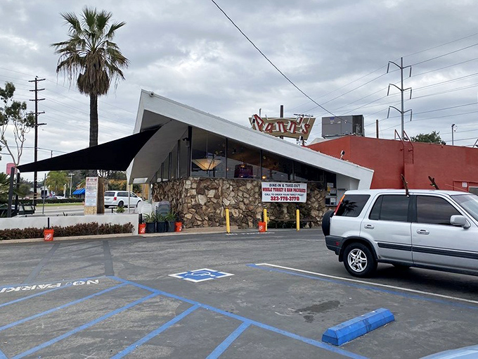 Pann's iconic design reminds us that the best diners combine stunning visual appeal with food that satisfies completely.