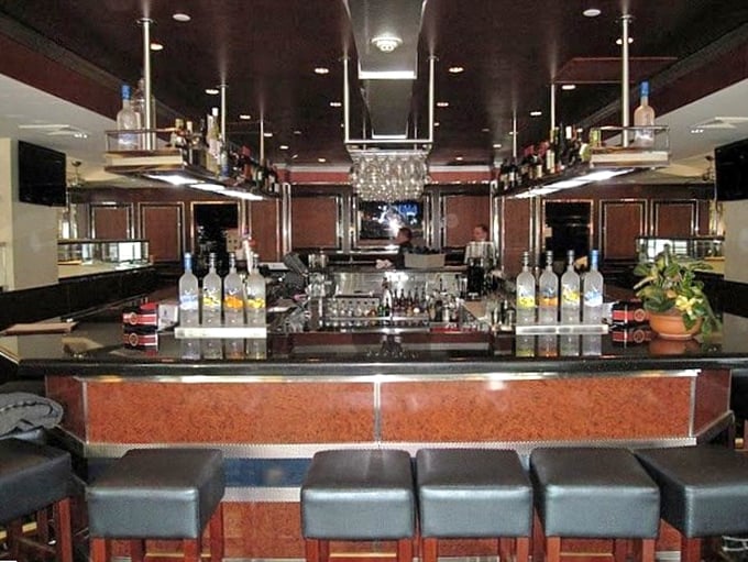 A bar so elegantly appointed it makes ordering a chocolate milkshake at 11am feel sophisticated. Breakfast cocktails, anyone?