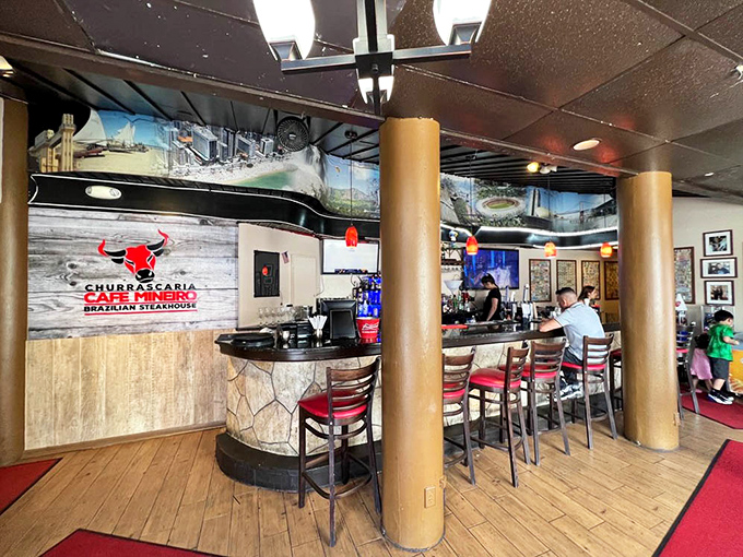 The bar area isn't just for drinks&mdash;it's command central for strategic planning of your rod&iacute;zio experience. Caipirinha in hand, of course.