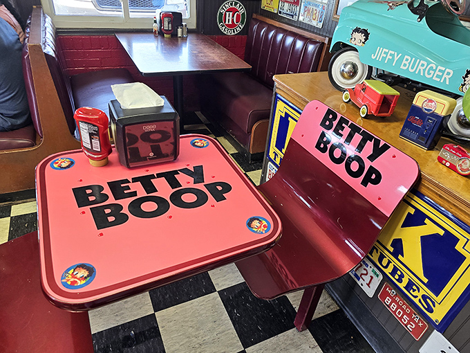 Pull up a chair at Betty Boop's table where cartoon glamour meets actual comfort food excellence.