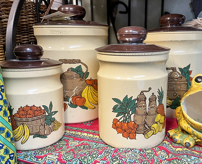 Kitchen canisters that once held flour and sugar now contain something even sweeter&mdash;memories of family recipes and Sunday dinners at grandma's house.