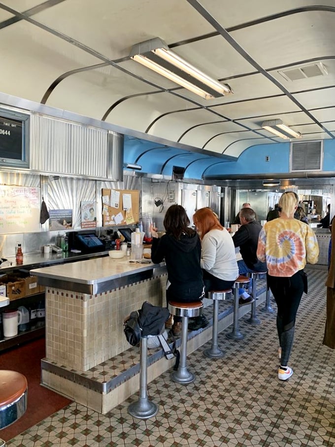 Counter seating&mdash;the front-row tickets to the culinary show where you can watch short-order wizardry in action.