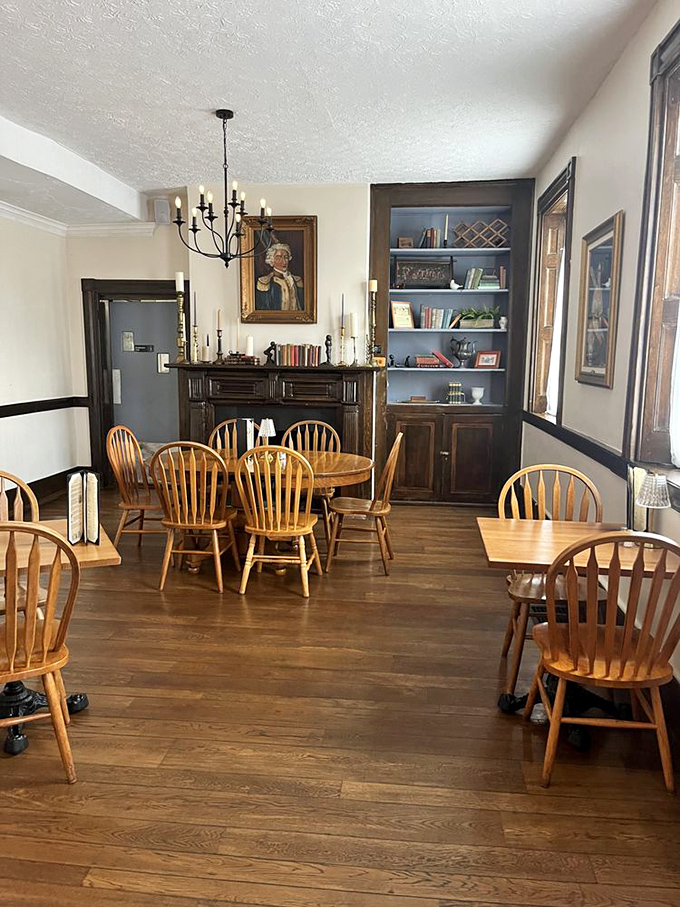 Dining rooms that balance historical gravitas with casual comfort – where presidential portraits watch over your meal without making it feel like a history exam.