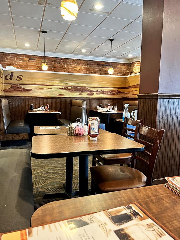 Cozy booths invite you to settle in, linger over coffee, and solve the world's problems one bite at a time.