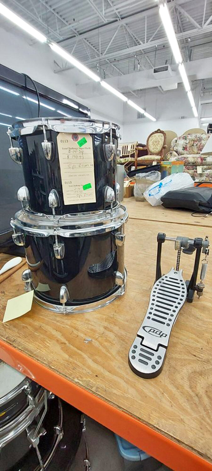 A drummer's dream at thrift store prices. These percussion pieces are ready to make noise in someone's garage band or recording studio.