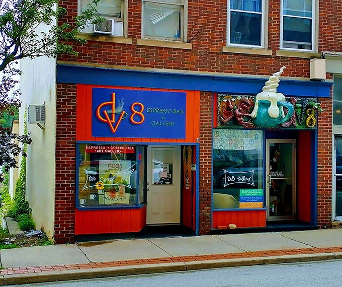 Dv8 Espresso Bar's vibrant facade stands out like that one friend who refuses to wear beige&mdash;promising coffee with personality and art with your americano.