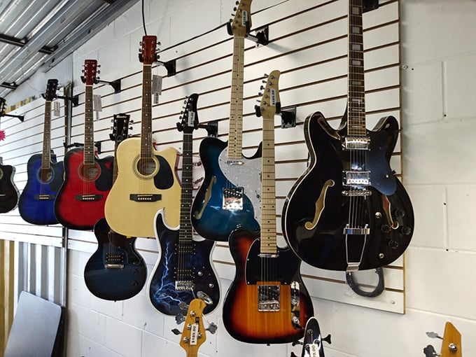 Guitar gallery that makes even non-musicians contemplate taking up lessons. That sunburst Telecaster is practically serenading passersby.