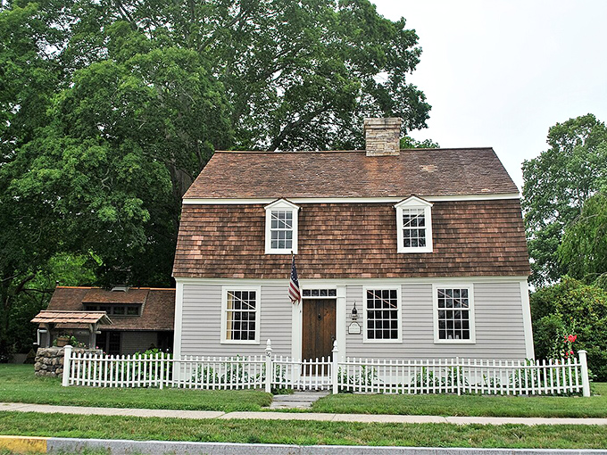 The Justin Smith Sweet House reminds us that "historic home" doesn't have to mean "gloomy museum." This charmer has more personality than most modern subdivisions combined.