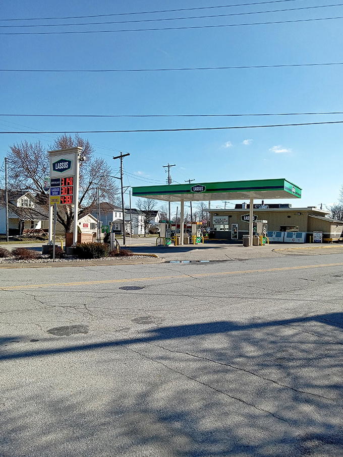 Even gas stations in Huntington have that no-nonsense Midwestern practicality &ndash; fuel, snacks, and prices that won't make your wallet weep.