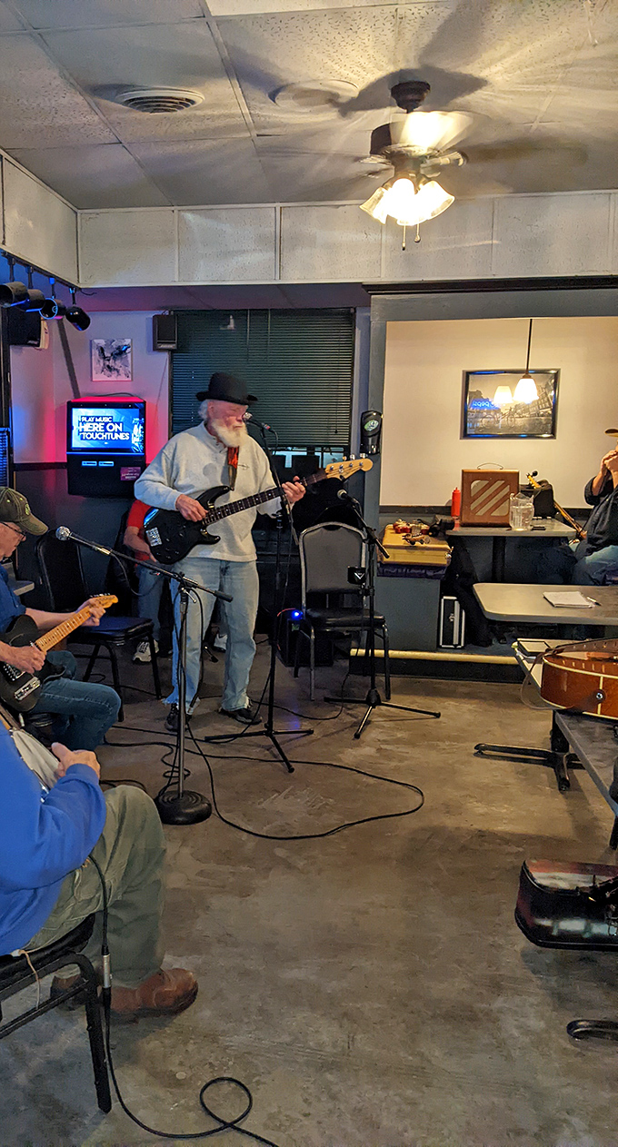 Live music nights at Jo's &ndash; where local talents turn an ordinary evening into the kind of authentic experience tourists would pay double for.