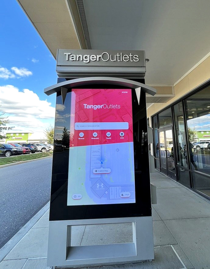 Digital directories bring high-tech navigation to the outlet experience – no more wandering aimlessly unless that's part of your shopping strategy.