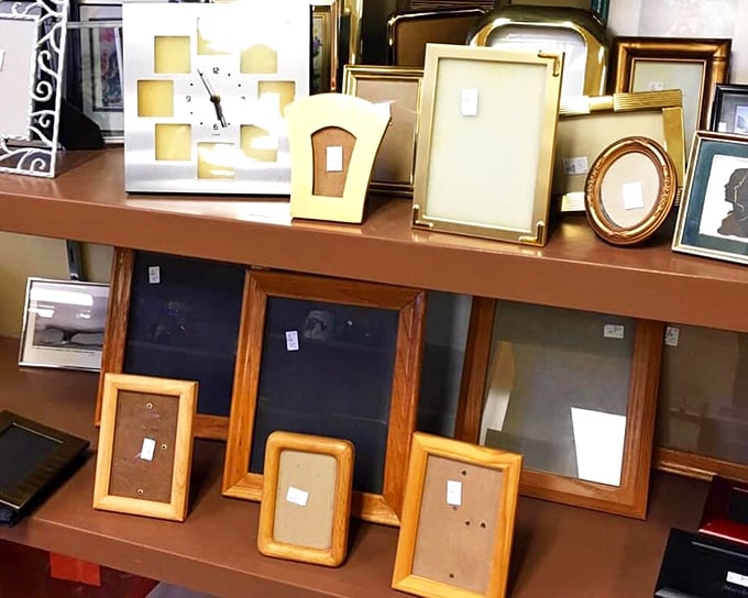 Picture frames galore&mdash;because your memories deserve better than sitting in your phone. That gold one would make even a grocery list look fancy.