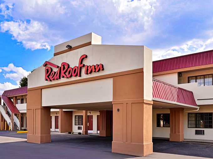Even chain hotels like the Red Roof Inn take on a certain charm in Marietta&mdash;a comfortable base camp for river town adventures.