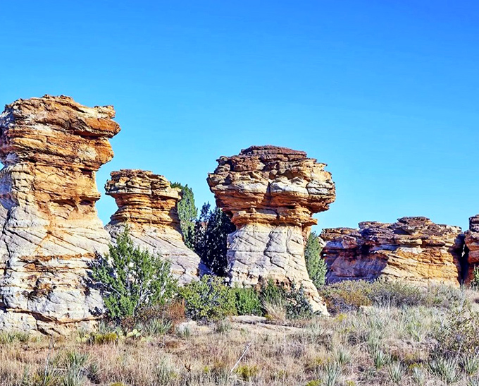 Ancient rock formations rise like natural sculptures, carved by wind and time into Oklahoma's most underrated art gallery.