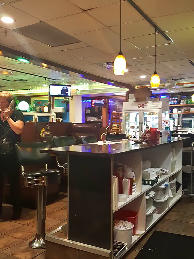 Counter service with a side of nostalgia&mdash;where solo diners find community and breakfast tastes better perched on a swivel stool.