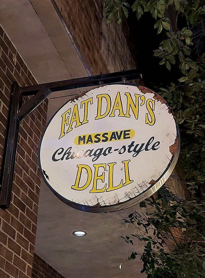 The vintage-style sign announces Fat Dan's mission with no unnecessary flourishes. Chicago-style deli goodness, straight to the point.
