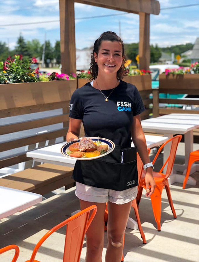 At Matt's, even the staff embodies that perfect blend of coastal casual and professional pride&mdash;the kind that makes every plate a personal recommendation.