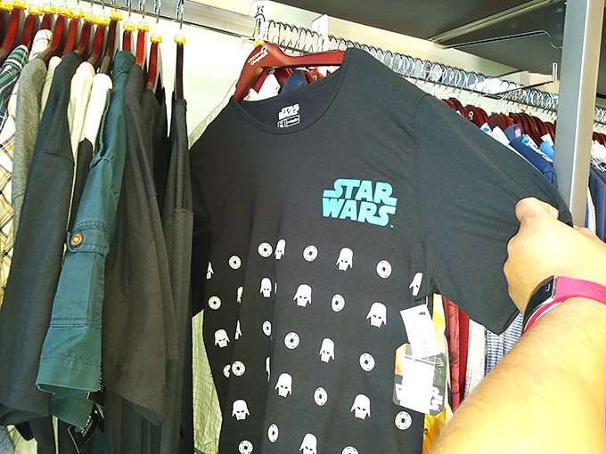 The Force is strong with this Star Wars tee. Geeky fashion finds prove secondhand shopping isn't just for basic wardrobe staples.