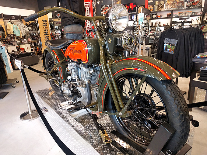 Vintage motorcycle magnificence that stops shoppers in their tracks. Even non-riders pause to appreciate this piece of American engineering artistry.