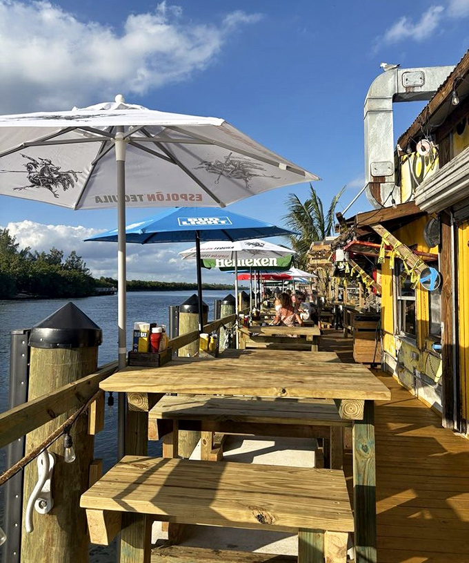 Waterfront dining doesn't get more authentic than this &ndash; wooden tables perched over the Intracoastal with boats gliding by as you eat.