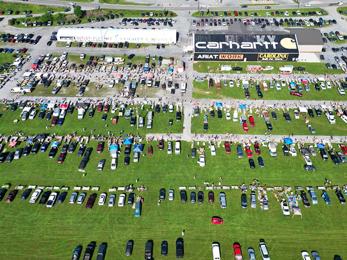 Bargain city from above! This aerial view reveals the impressive scale of Leighty's—where parking spots become harder to find than good deals.