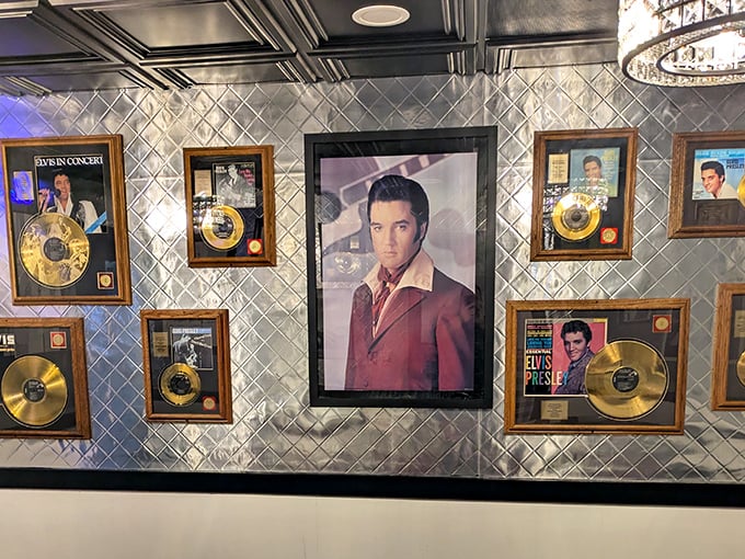 Elvis hasn't left the building &ndash; the King watches over diners from his wall of gold records, ensuring your meal comes with a side of rock and roll royalty.