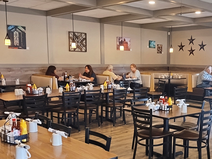 Booths designed for lingering conversations and extra bites of pie. The stars on the wall aren't for decoration&mdash;they're earned.