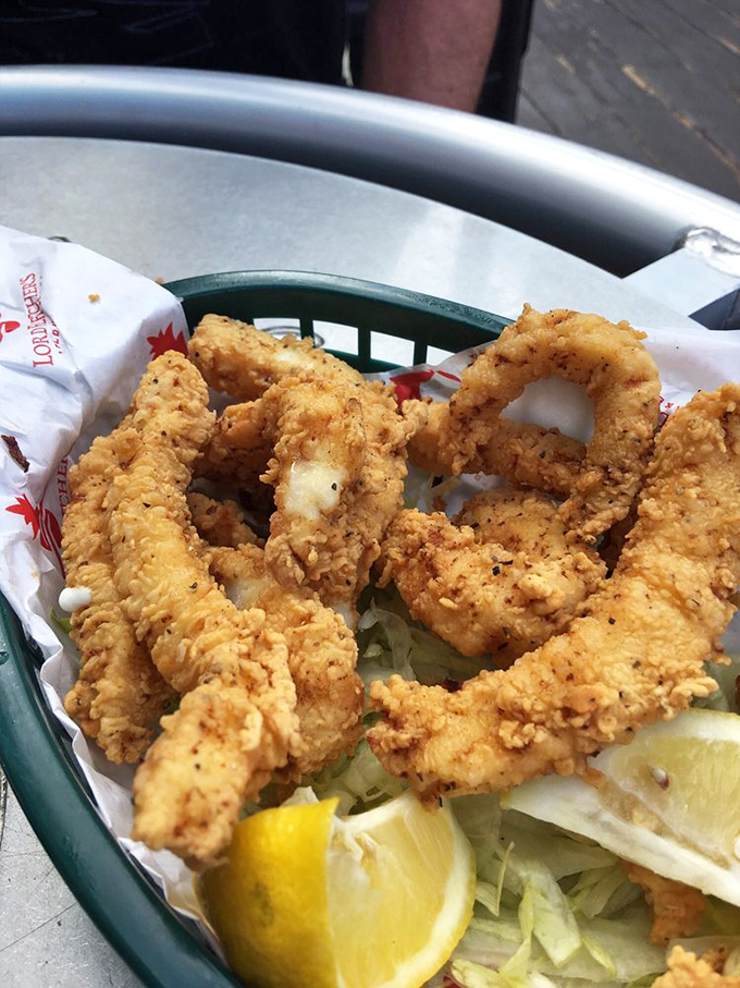 Calamari so perfectly crisp, it makes you forget you're eating something that once swam in the ocean rather than Lake Minnetonka.