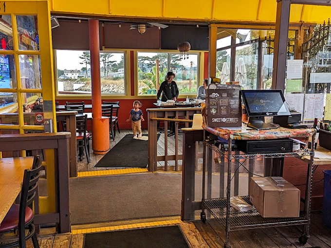 The ordering counter&mdash;where dreams of seafood feasts begin and friendly staff guide you through the maritime menu options.