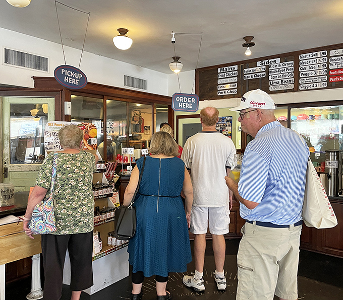 The lunch rush at Pearl's &ndash; where locals know good food is worth waiting for, and nobody minds the line.