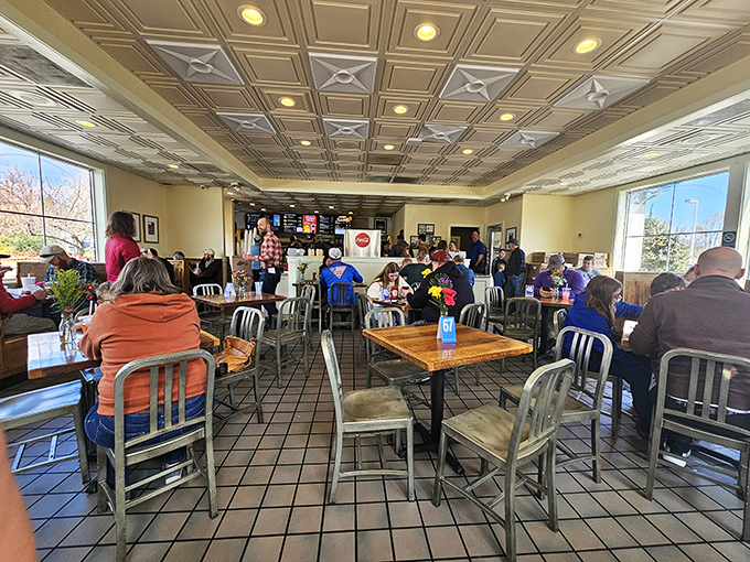 On busy days, the dining room hums with the universal language of satisfied customers. A symphony of "mmms" and "wows."