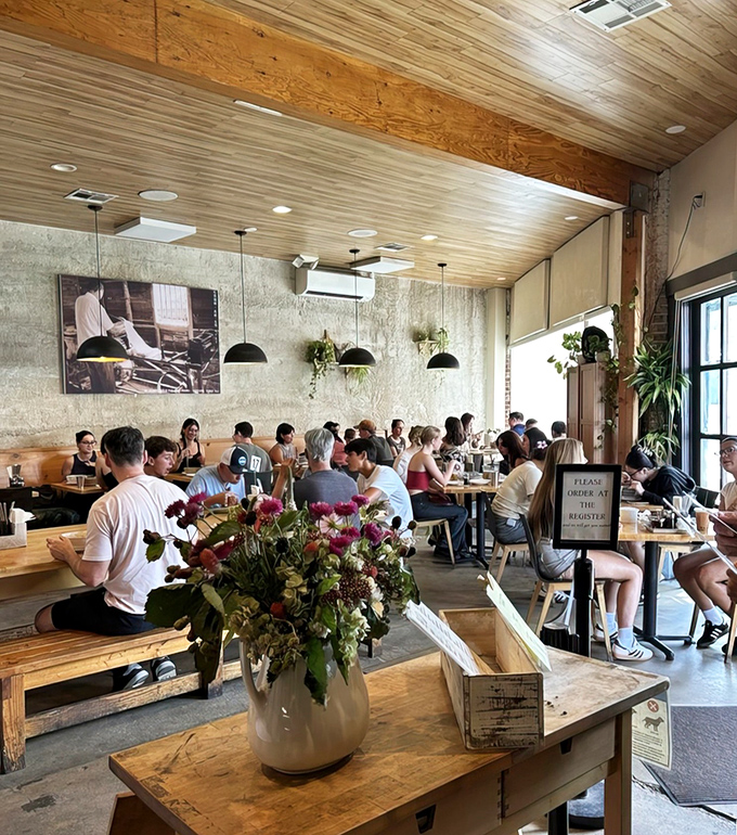 A full house isn't just a sign of popularity &ndash; it's a roomful of people having the exact same "this is amazing" moment.