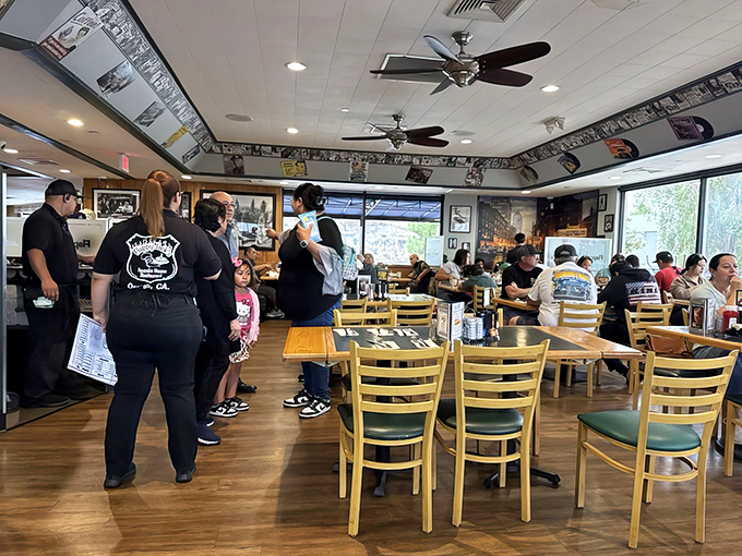 Weekend warriors line up for their breakfast fix. The wait at Flappy Jack's isn't time spent&mdash;it's an investment in impending satisfaction.