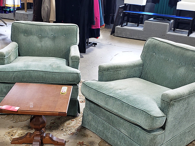 Mid-century mint club chairs that would make Don Draper nod in approval&mdash;proving comfort and style don't require monthly payments.