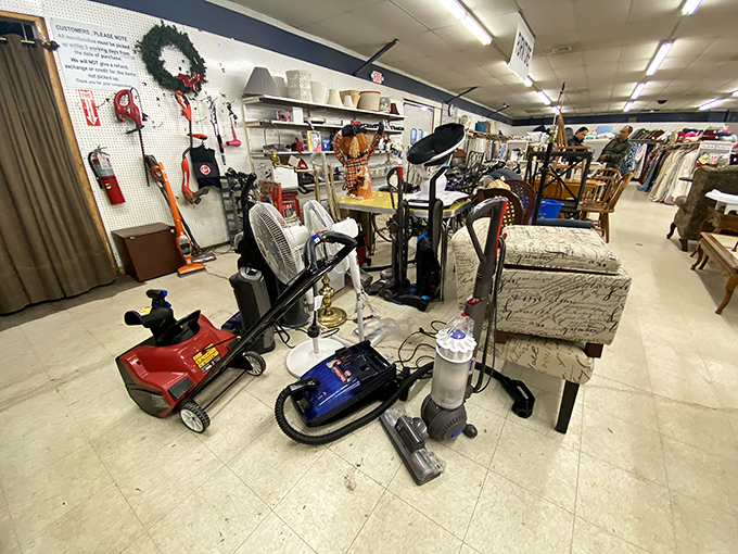 From snow blowers to exercise equipment, these household helpers await their second act in Pittsburgh homes.