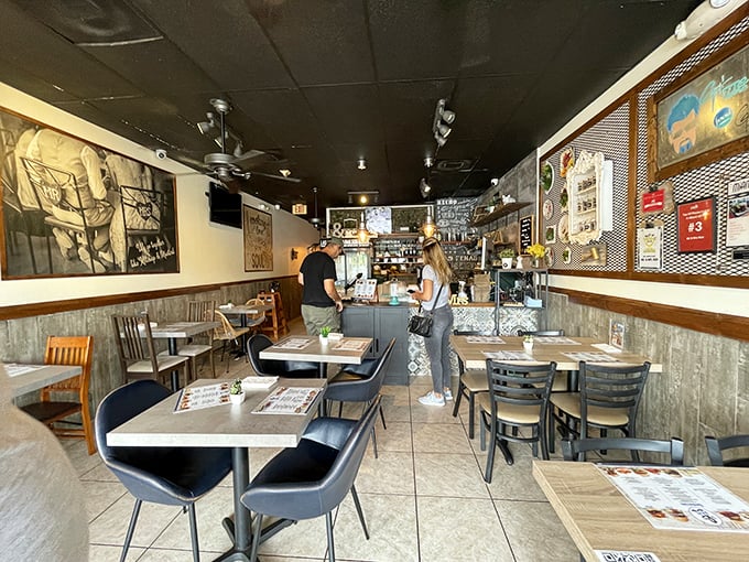 A dining room small enough to feel like you've discovered a secret. The minimalist design keeps your focus where it belongs&mdash;on the extraordinary food.